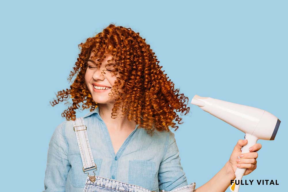 Balayage On Curly Hair: A Gorgeous Highlighting Technique For All Hair ...