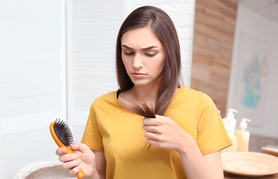 Types of Hair Loss: Symptoms, Causes, Treatment, and Remedies Explaine ...