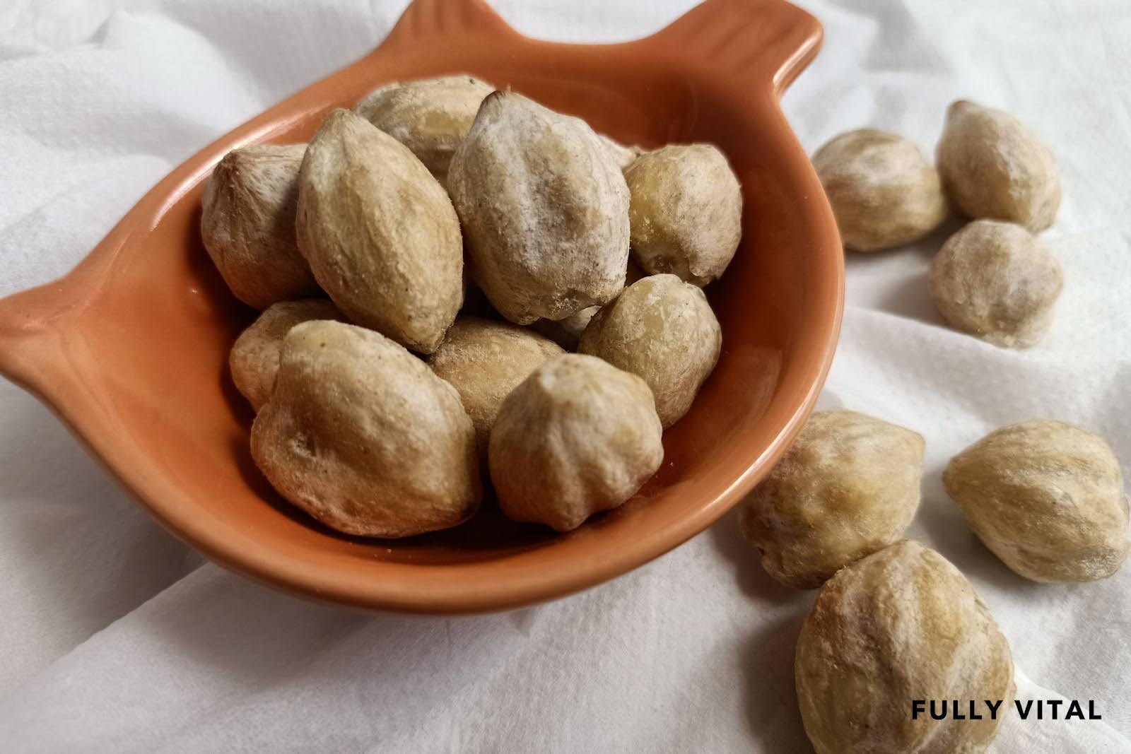 Why Kukui Nut Oil Is A Game-Changer For Dry Hair | FullyVital