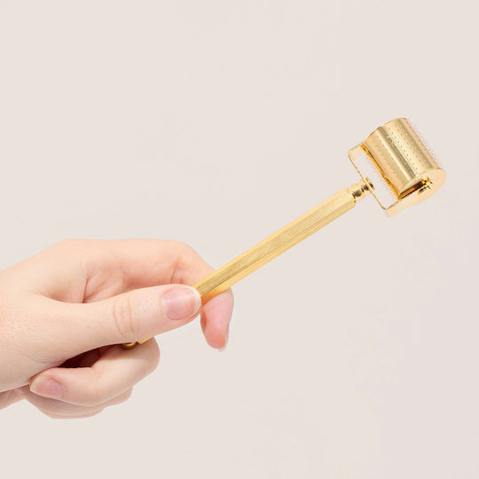 Gold & Grow Derma Roller For Hair Growth | FullyVital
